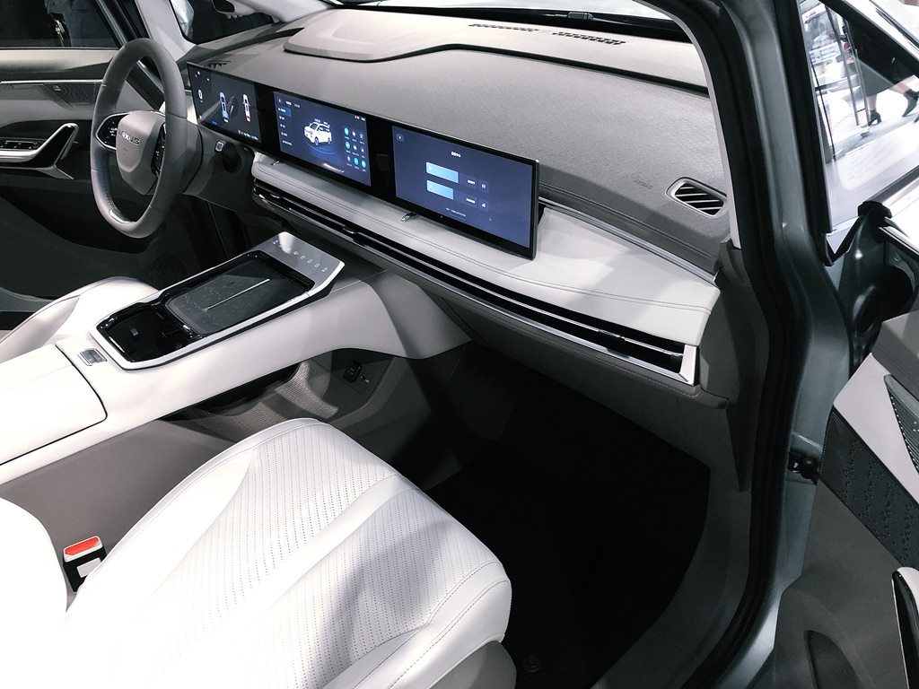 Maxus MIFA 7 純電中型7座MPV - DikSirAUTO